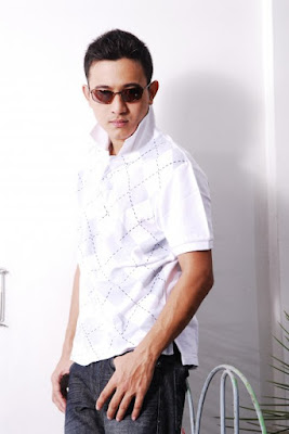 M y a n m a r H u n k s: Moe Aung Yin