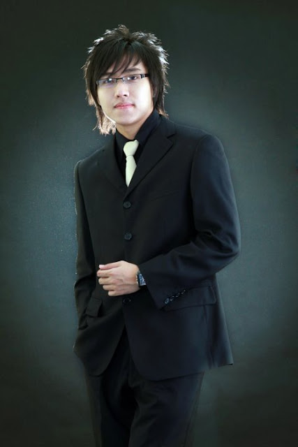 M y a n m a r H u n k s: Lin Latt Hein