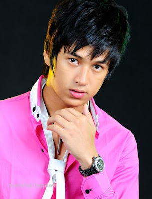 M y a n m a r H u n k s: Aung Ye Lin