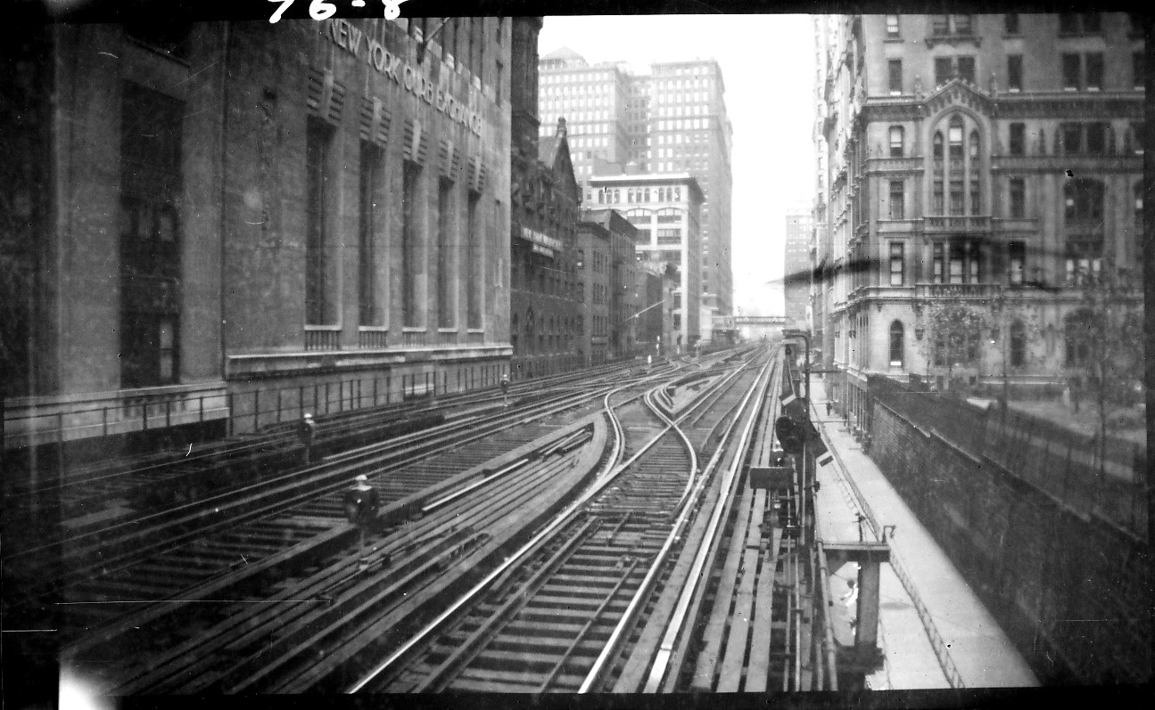 War of Yesterday: Riding the El - 1 - Sixth Avenue