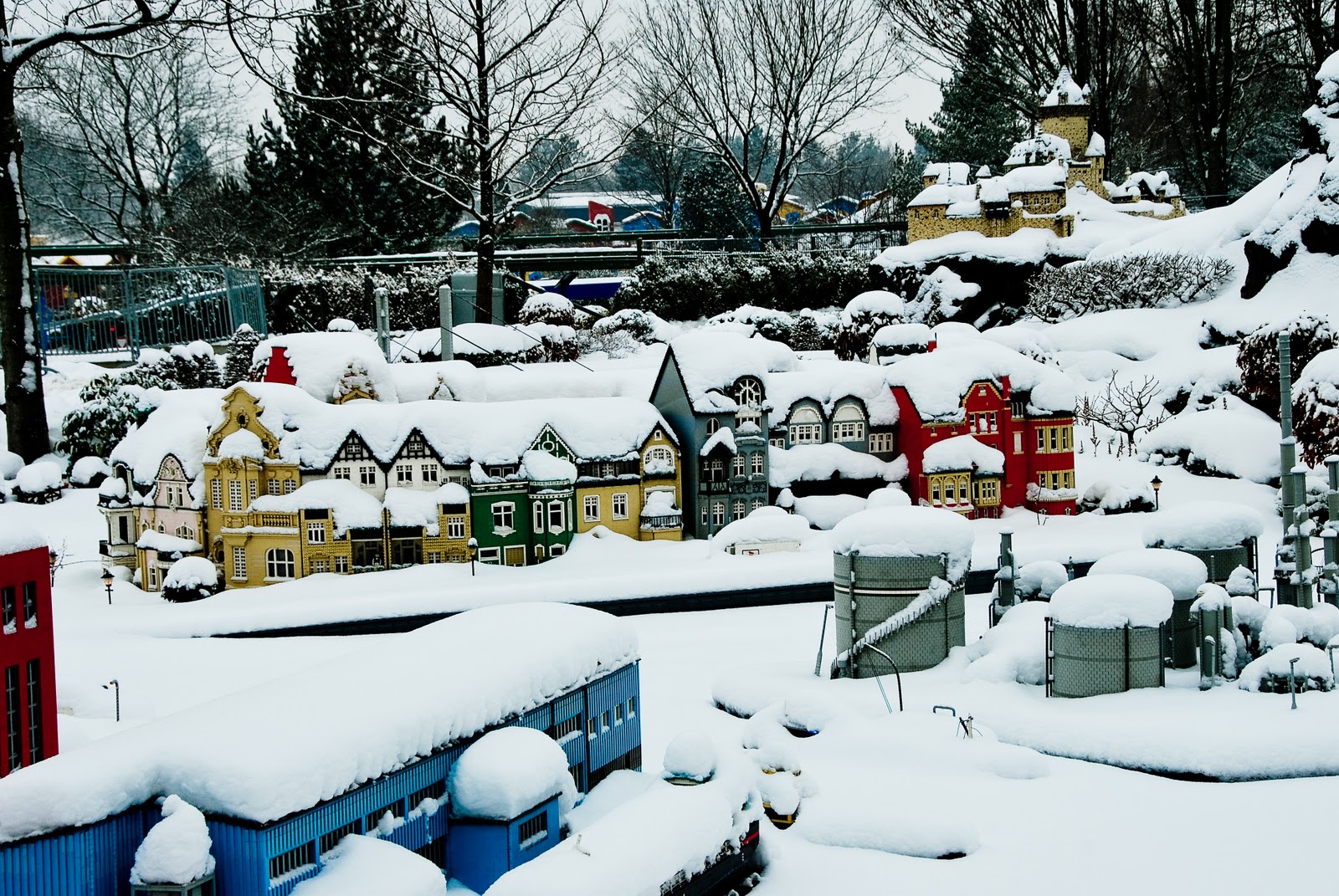 moments of perfect clarity: snowy scenes at legoland's miniland