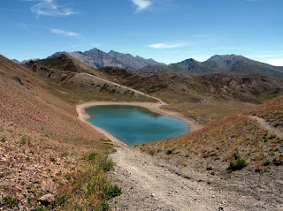 Jouvenceaux and Surroundings: Lago dei 7 colori - 7 colours lake