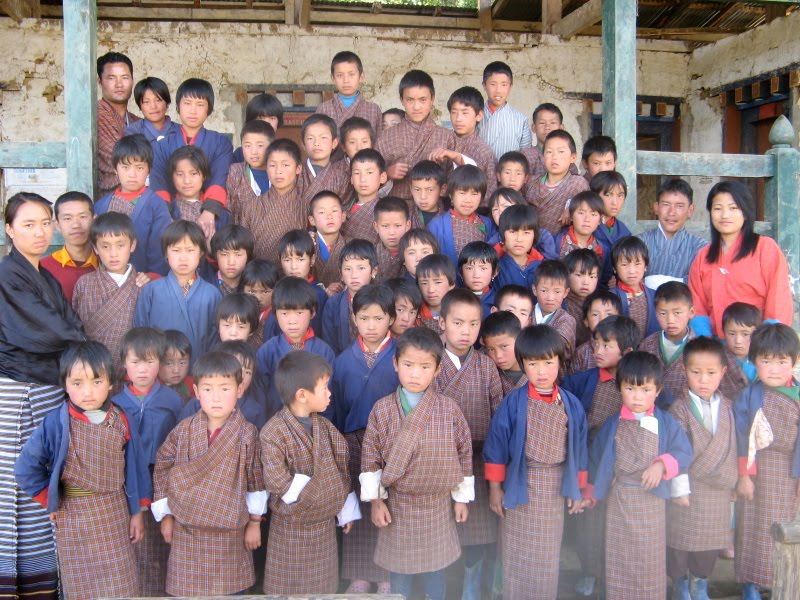 Noam in Bhutan: My visit to Karshong, a remote school hamlet in Trongsa ...