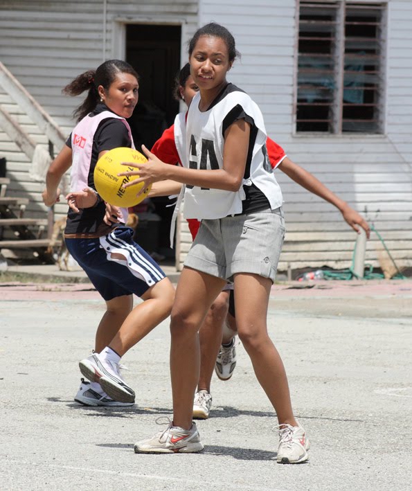 Near the Hoop - Papua New Guinea Netball News: Third and Final Trial ...