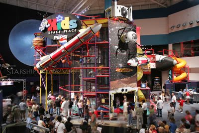 The Adventures of Matthew and Jacob: Space Center Houston visit