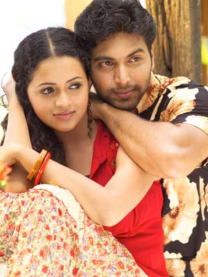 Tamil Movie Pictures Gallery: Deepavali movie stills