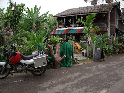 patlog: Boarder crossing at Koh Kong. 11th Mar