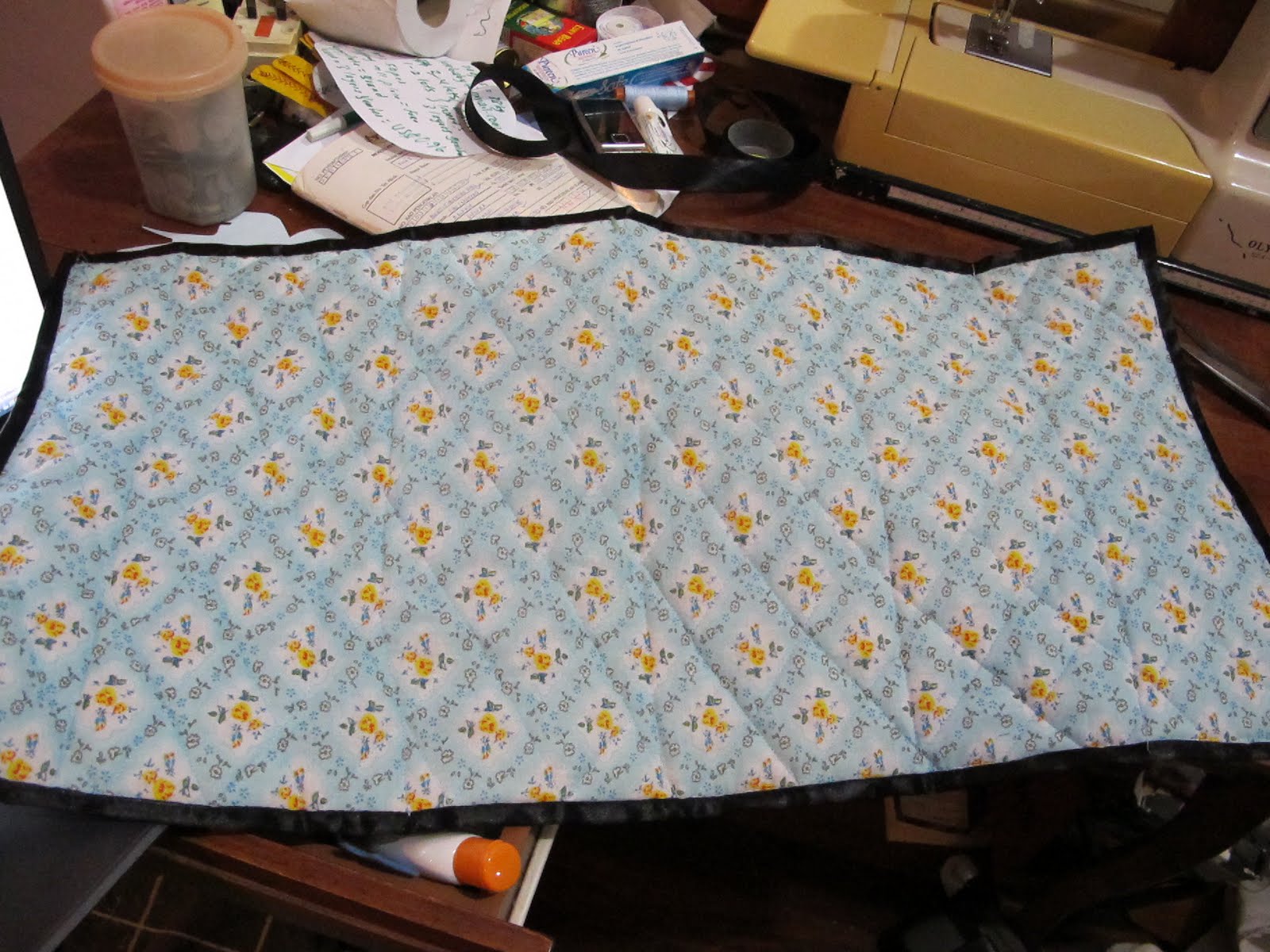 Rabbit The Penguin: DIY Simple Changing Mat Tutorial