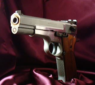 Average Joe's Handgun Reviews