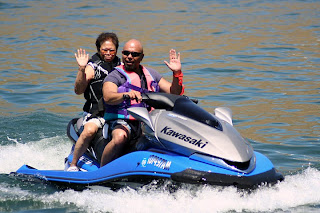 Fat Chicks On Jet Skis!!!
