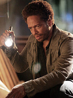 Mιαℓℓ Oℓινєιяα: Warrick Brown (Gary Dourdan)