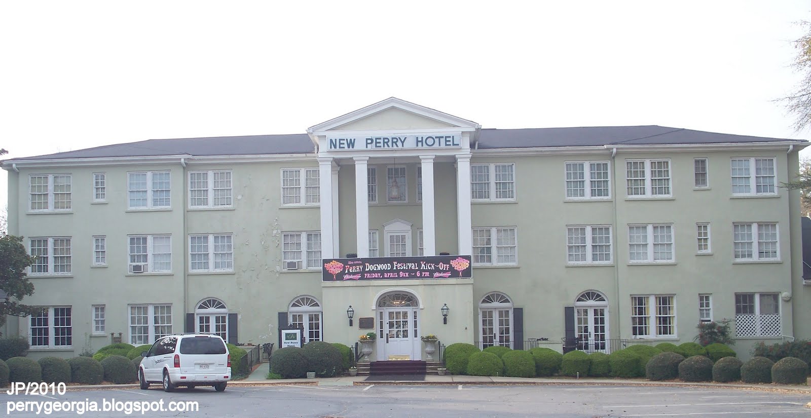 PERRY GEORGIA Houston Restaurant Hotel Dr.Hospital Attorney Bank Fire ... PERRY GEORGIA Houston Restaurant Hotel Dr.Hospital Attorney Bank Fire ...