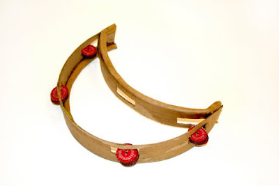 Arte e Comunidade: PANDEIRO MEIA-LUA