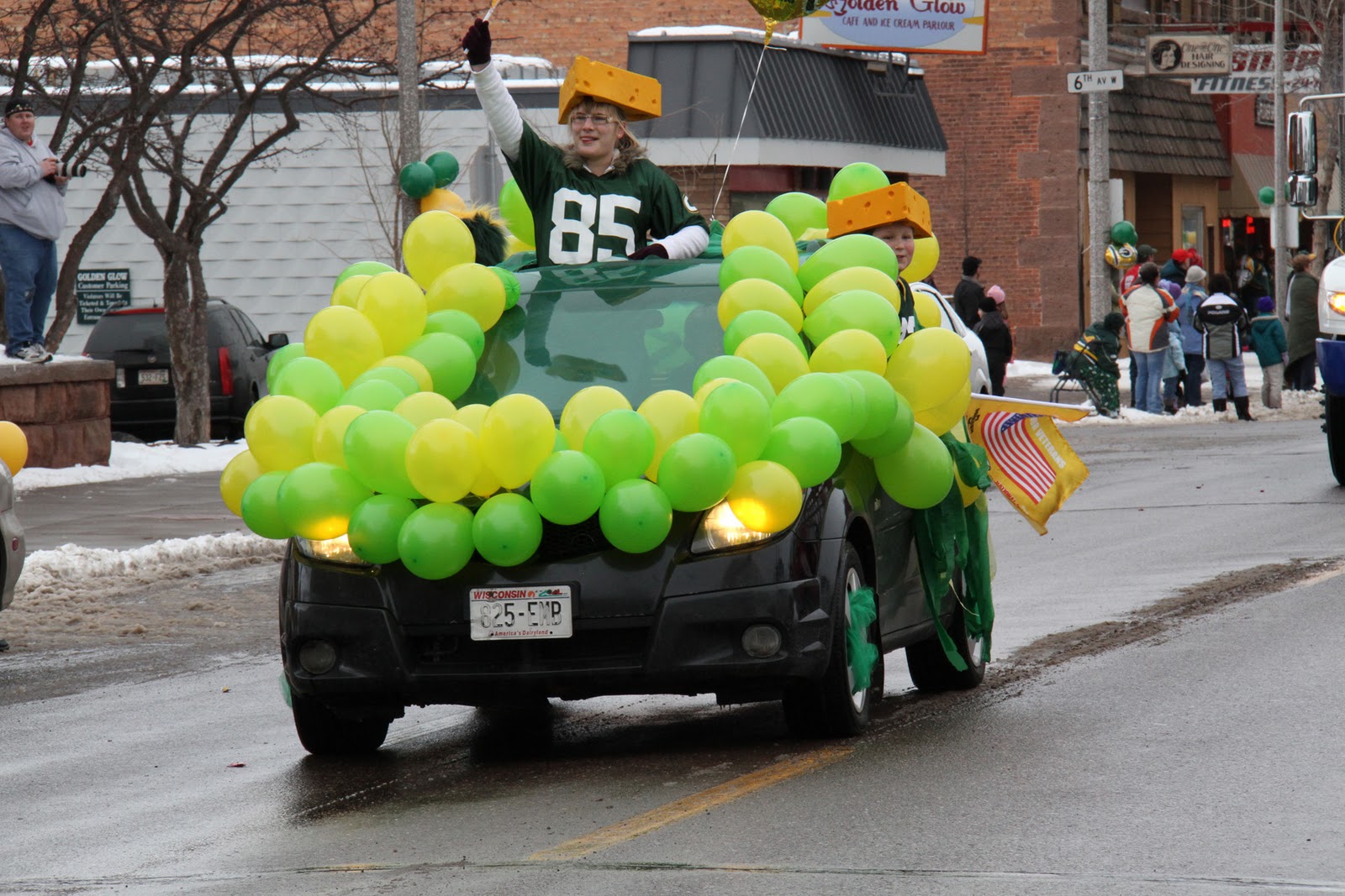 ShutterWi: Green Bay Packers parade Ashland, WI