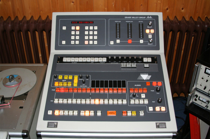 Circle Limit on Analog and Digital: The Control of a Master, or Master ...