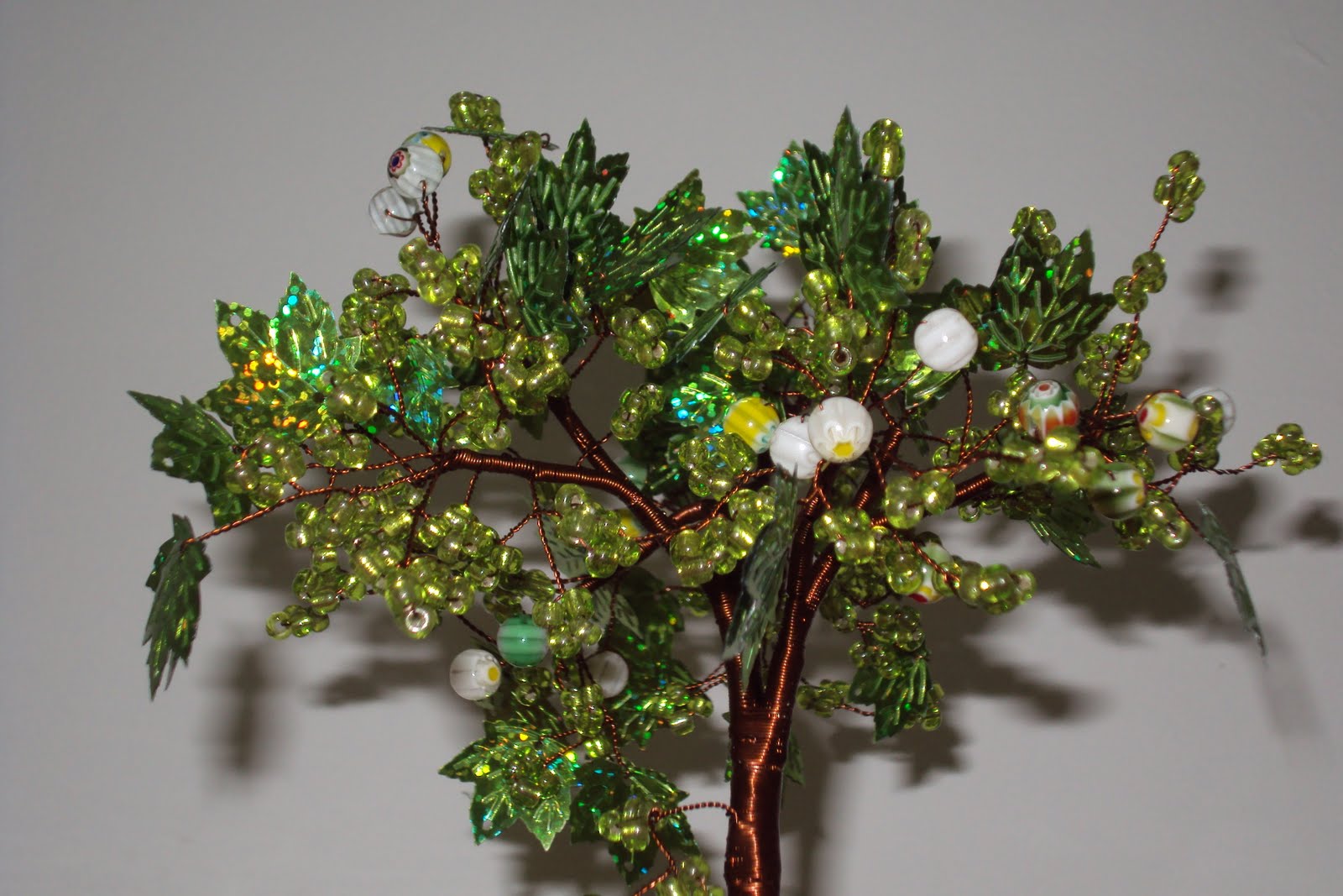 Handmade by Mily: Copac cu paiete din frunza de artar, margele de nisip ...