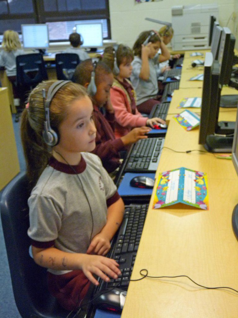 Ed Tech & Design: Computer Usage in Elementary School