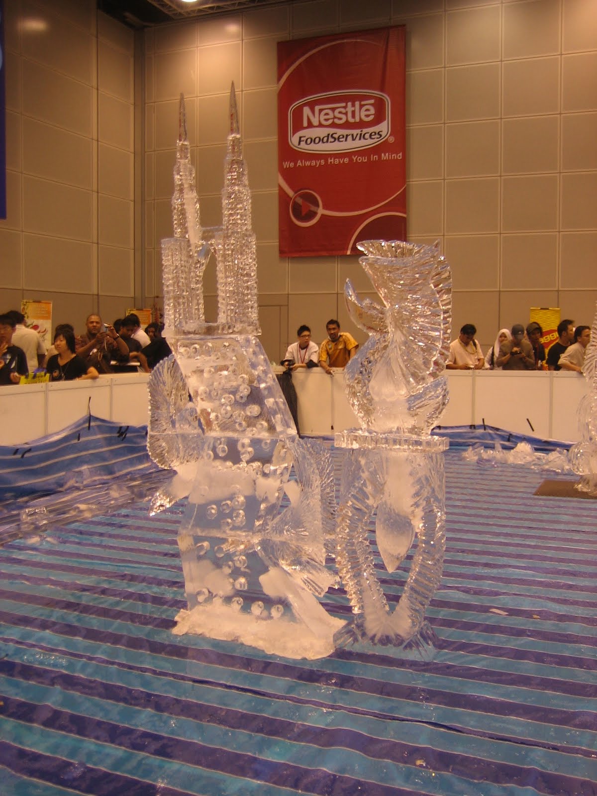 MASTER CHEFCELEBRITY SABRI HASSAN :: LEARN ICE CARVING FROM CHEF SABRI ...