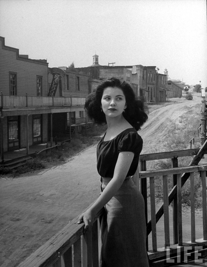 Starlet Showcase: Little Debbie 1949