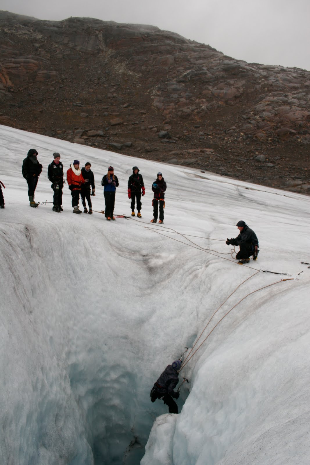 "Ut på Tur": Ungdommer på Norges eldste isbre!