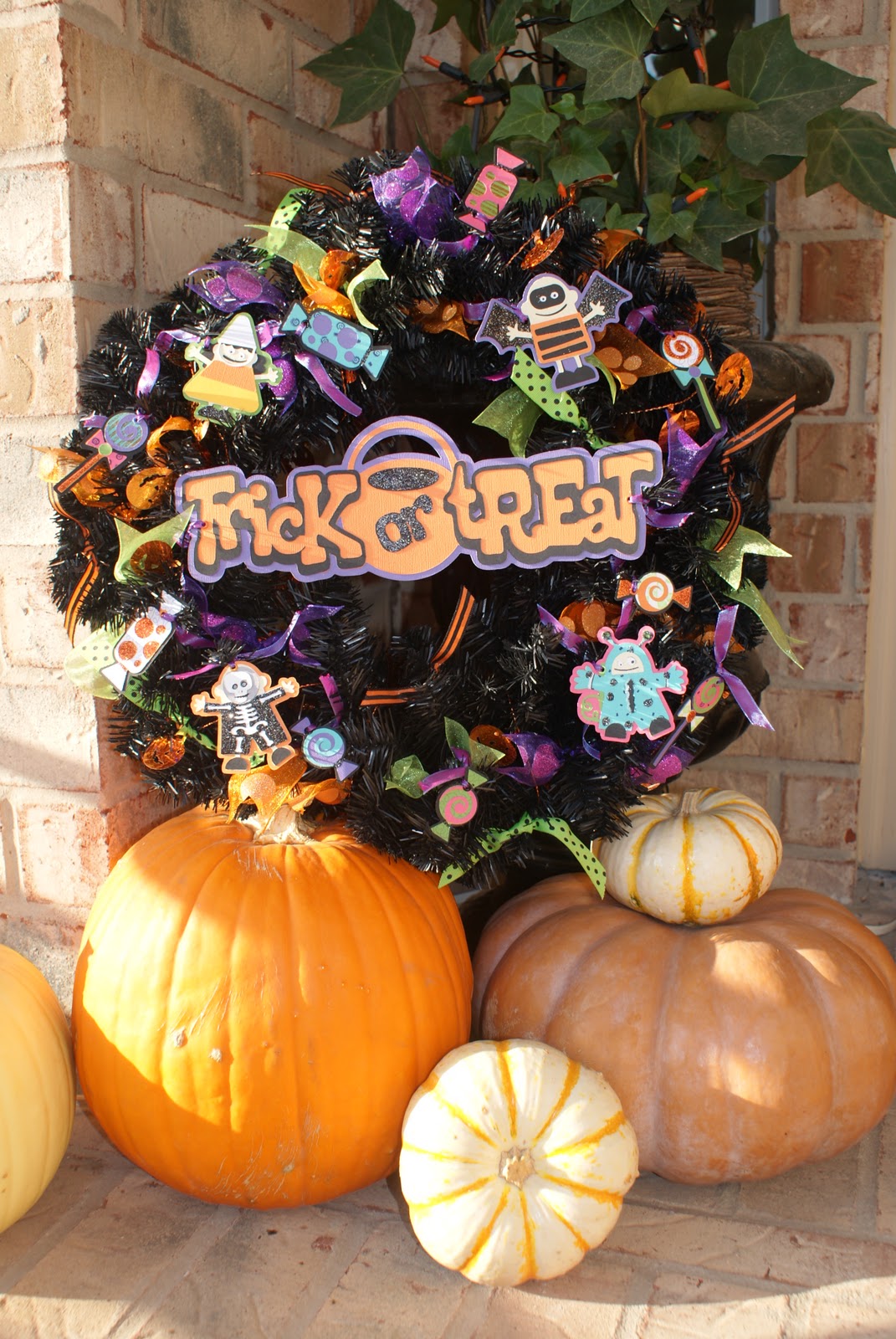 Whimsical Follies: Halloween Decorations!