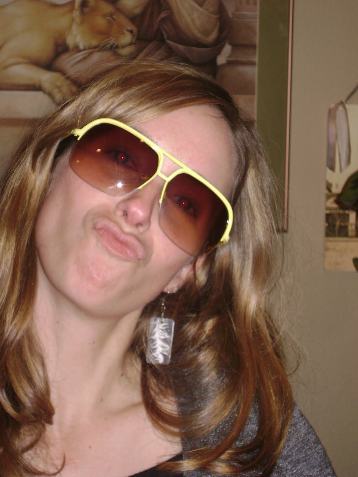 Duck Lips (and sunglasses): Turkey Lips?