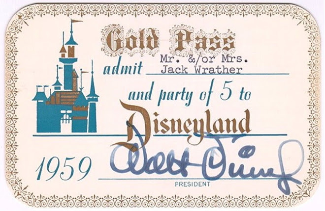 The Original Disneyland Hotel: Disneyland Gold Cards