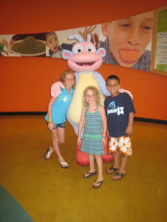 Family in Florida: Nickelodeon Hotel vacation...2009.