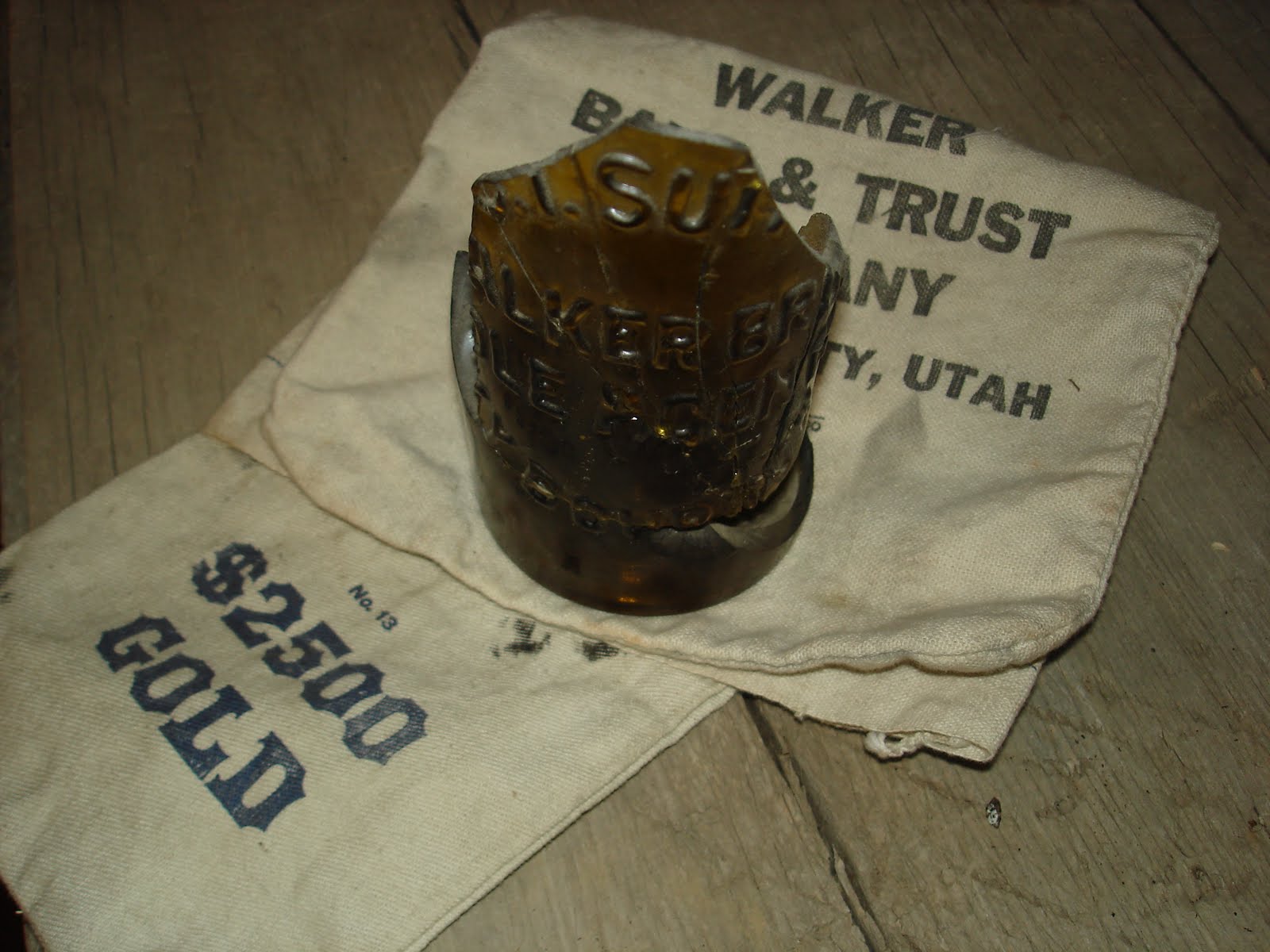 WesternWhiskies.com: WALKER BROTHERS MORE THAN JUST AGENTS FOR S.T. SUITS