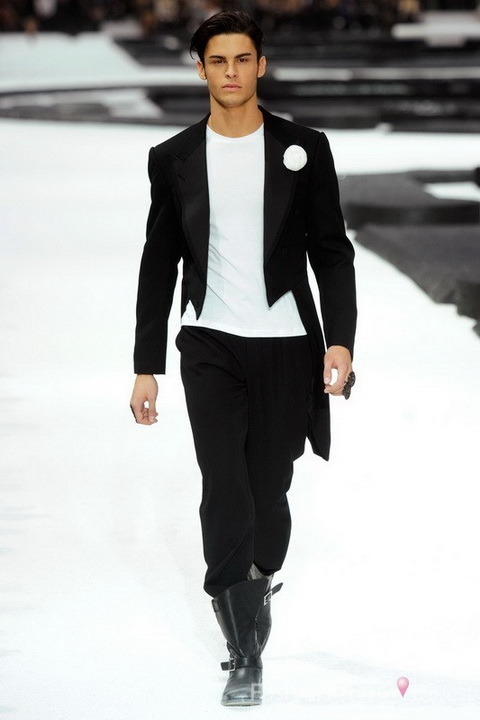 World Timer: Chanel Brand Spokesman Review