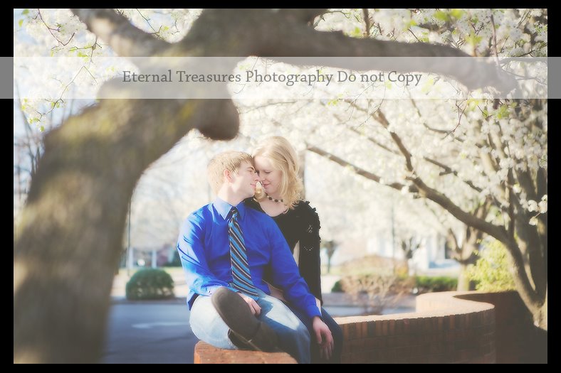Murfreesboro, TN Photography: H + C = love :) ...Murfreesboro downtown ...