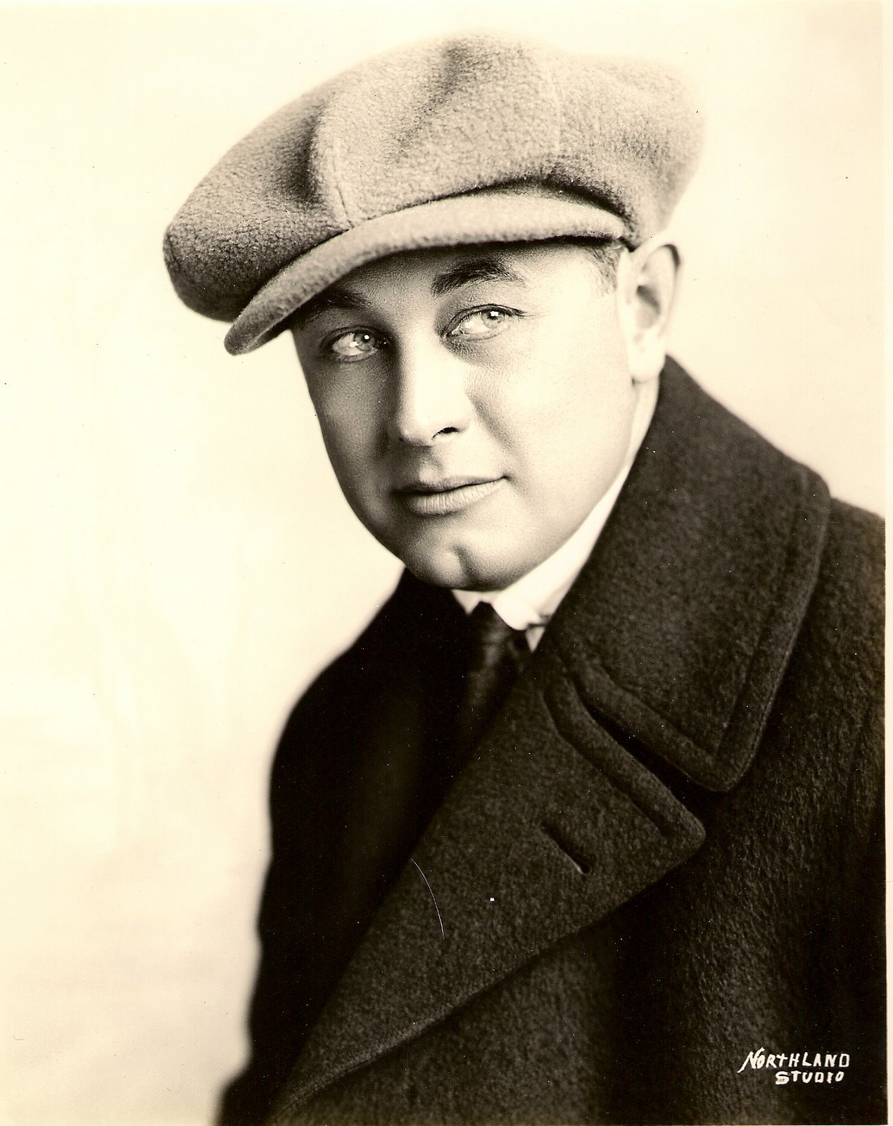 Who Are These Silent Hollywood Stars?: Who is this baby-faced actor?