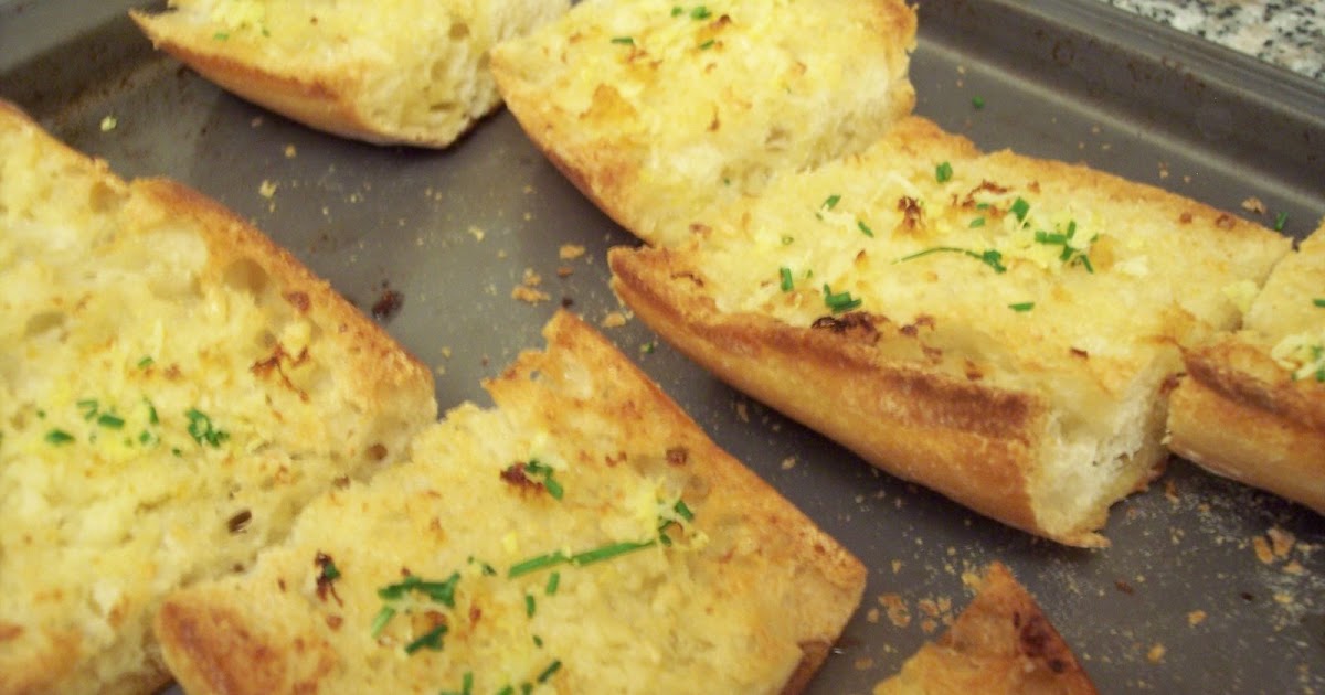 Veggie Terrain: Lemon + Chive Garlic Bread