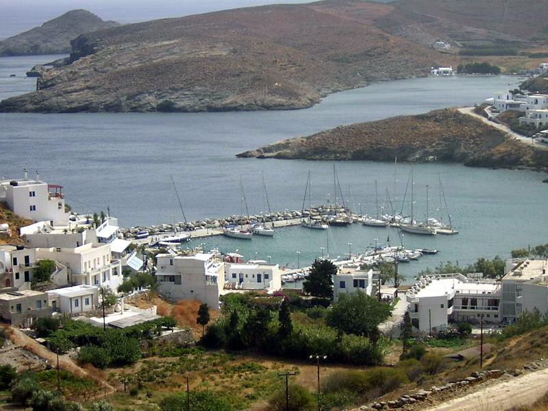 Greek island hopper: Kythnos - Κύθνος