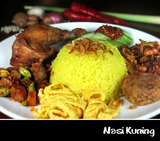 Nasi Kuning Komplit | Menu Masakan Ibu