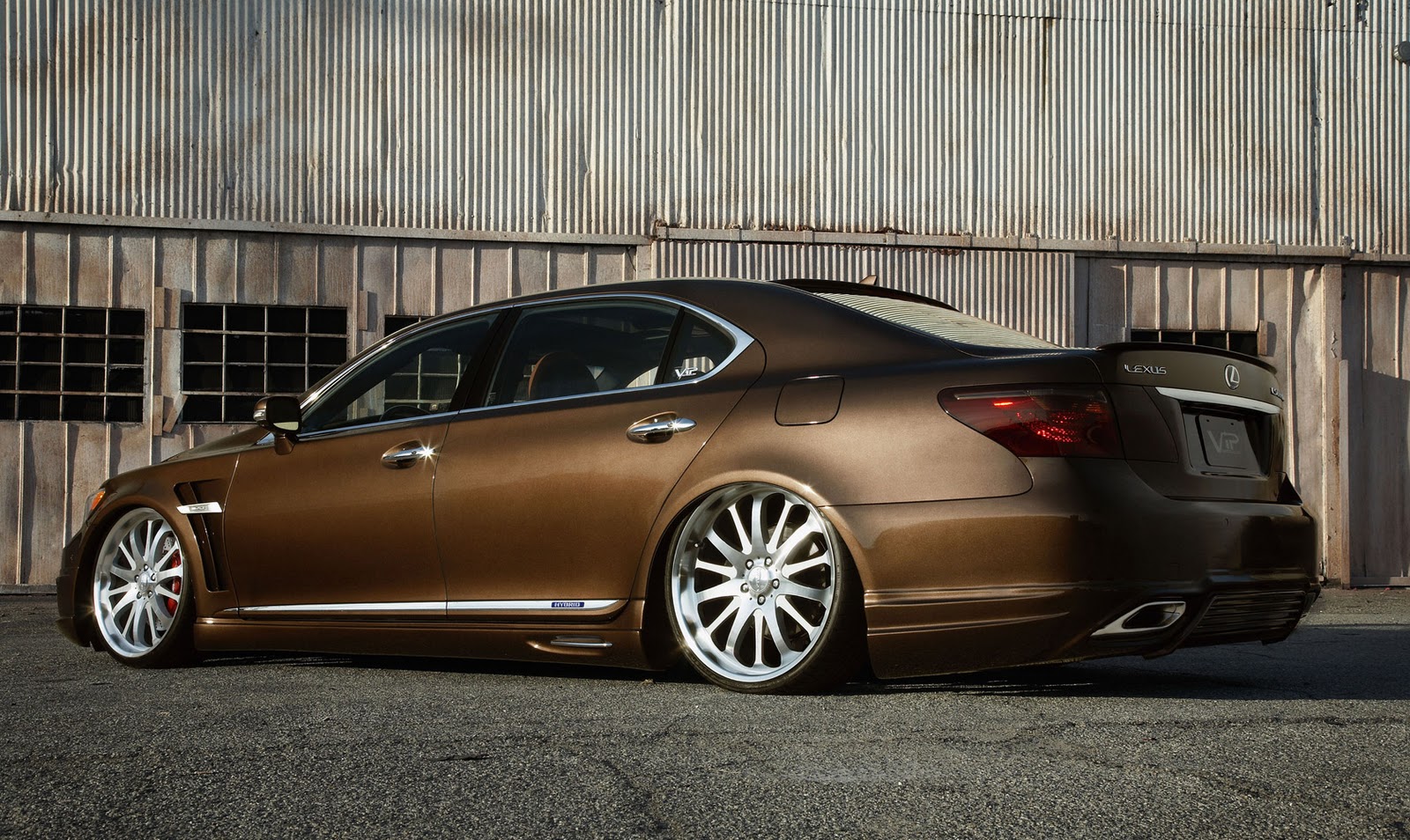 Lexus Tuner TV: LS 600hL by VIP AUTO SALON