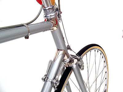 MOBILE ART ifacts: VINTAGE ITALIAN RACING BIKES