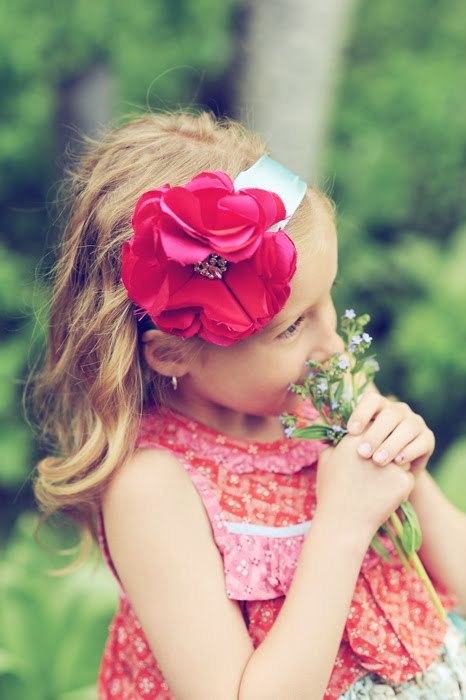 SnazzieDrawers: New Audrey Fabric Flower Tutorial La Fleur Pattern ...