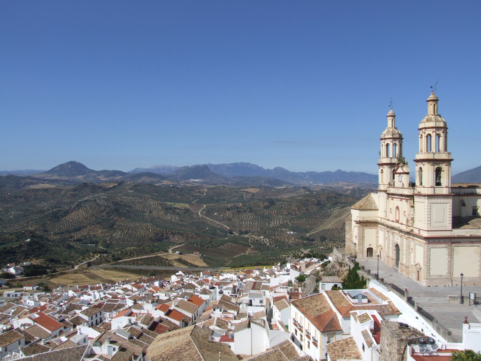 Olvera diary: Onwards to the castle