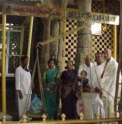 Devotee offers 70 kg gold as Thulabharam in Guruvayur Temple | Hindu Blog