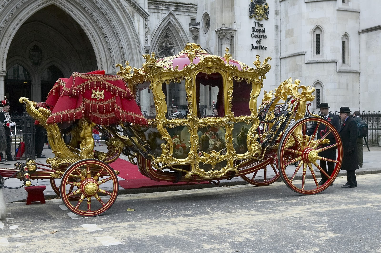 Art's The Answer!: What Fairytales are Made Of.....