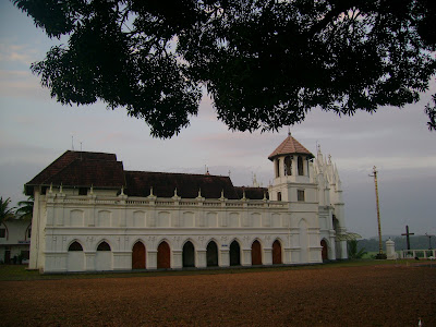 Puthuppally St George Orthodox Church Photos