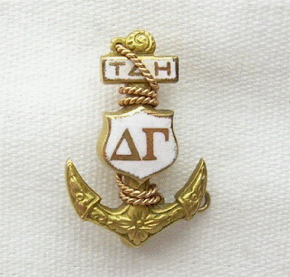 NPC Sorority Badges: 1942 Delta Gamma