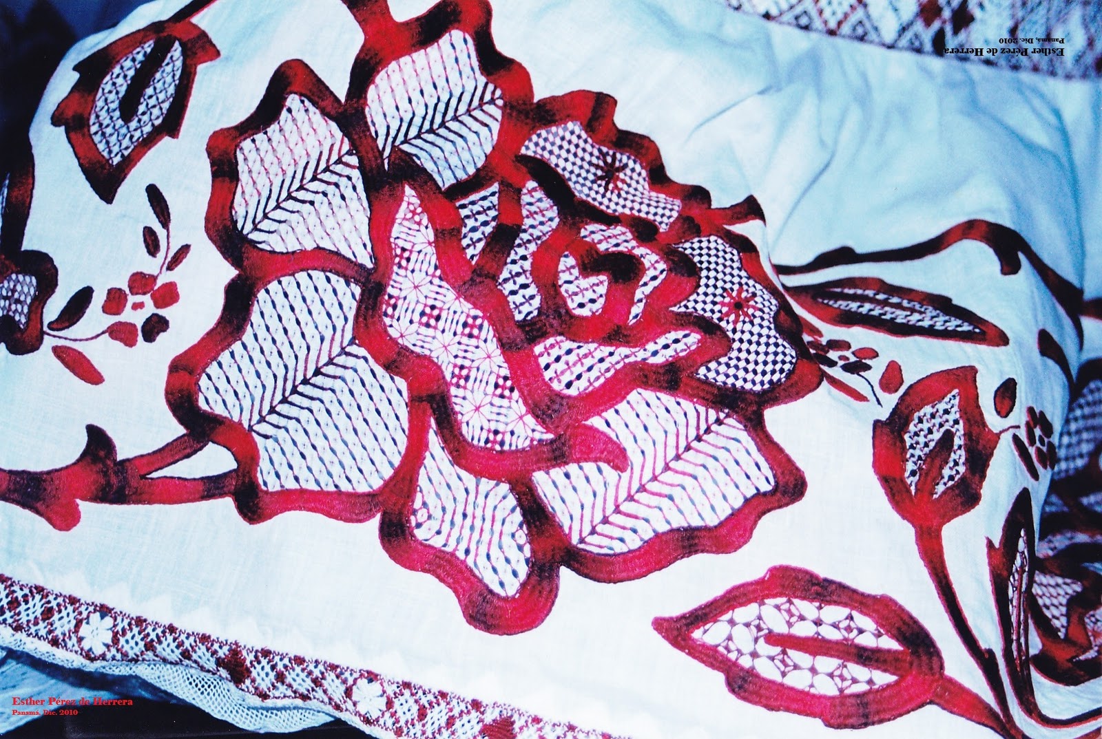 La Pollera de Panamá: Labor de Pollera Zurcida Calada