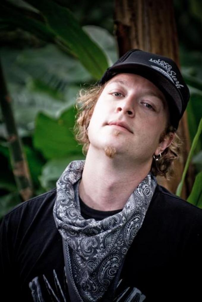 High Fidelity: "Lonely Life" - Daniel Wesley