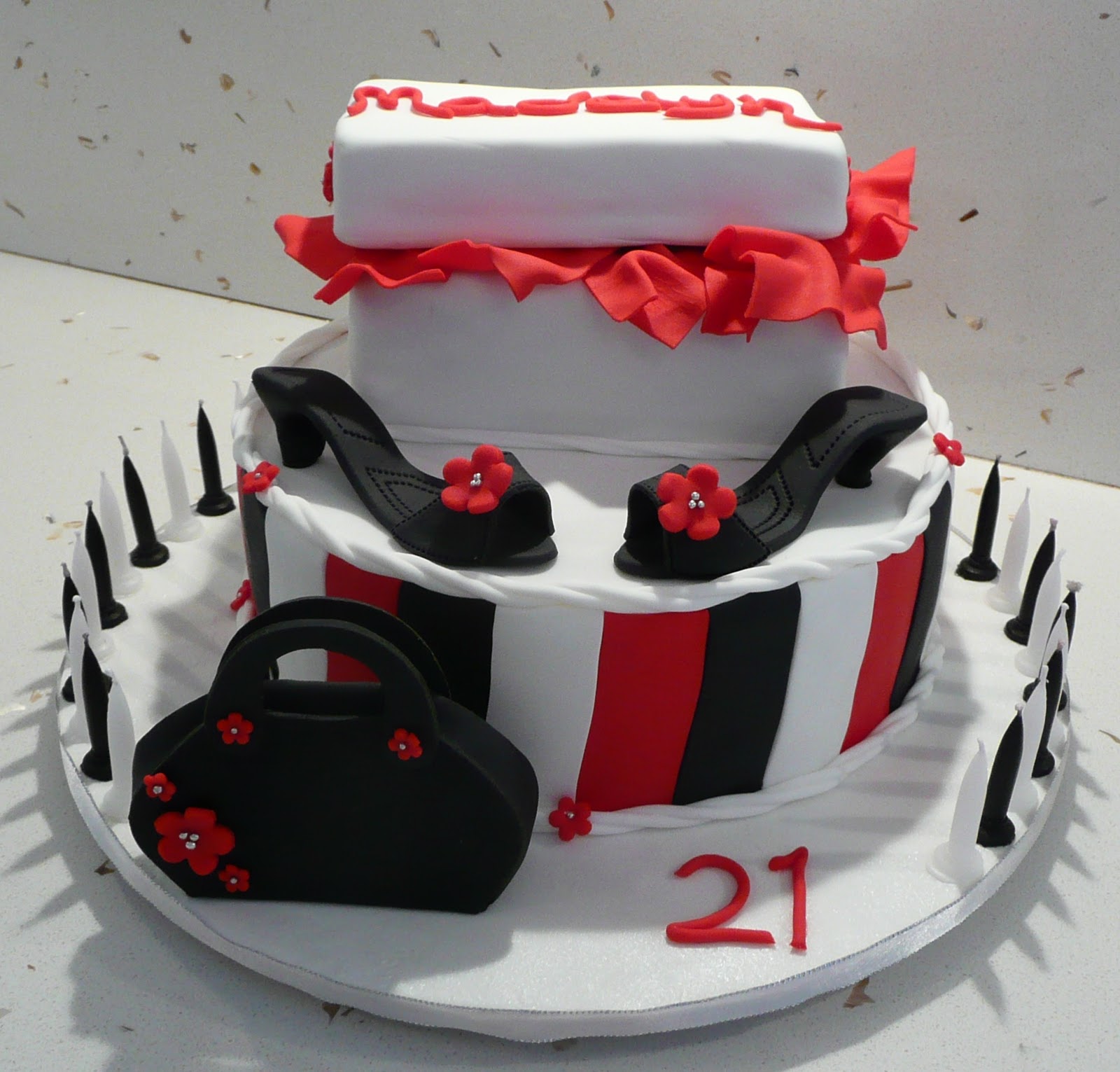 Taylor Made Baking: 21st Birthday Celebrations.