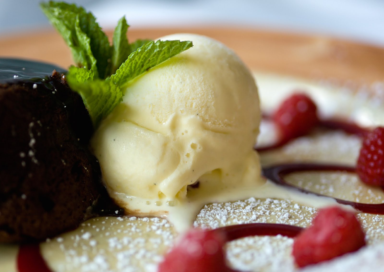 Juliano's @ Home: Juliano's Catering