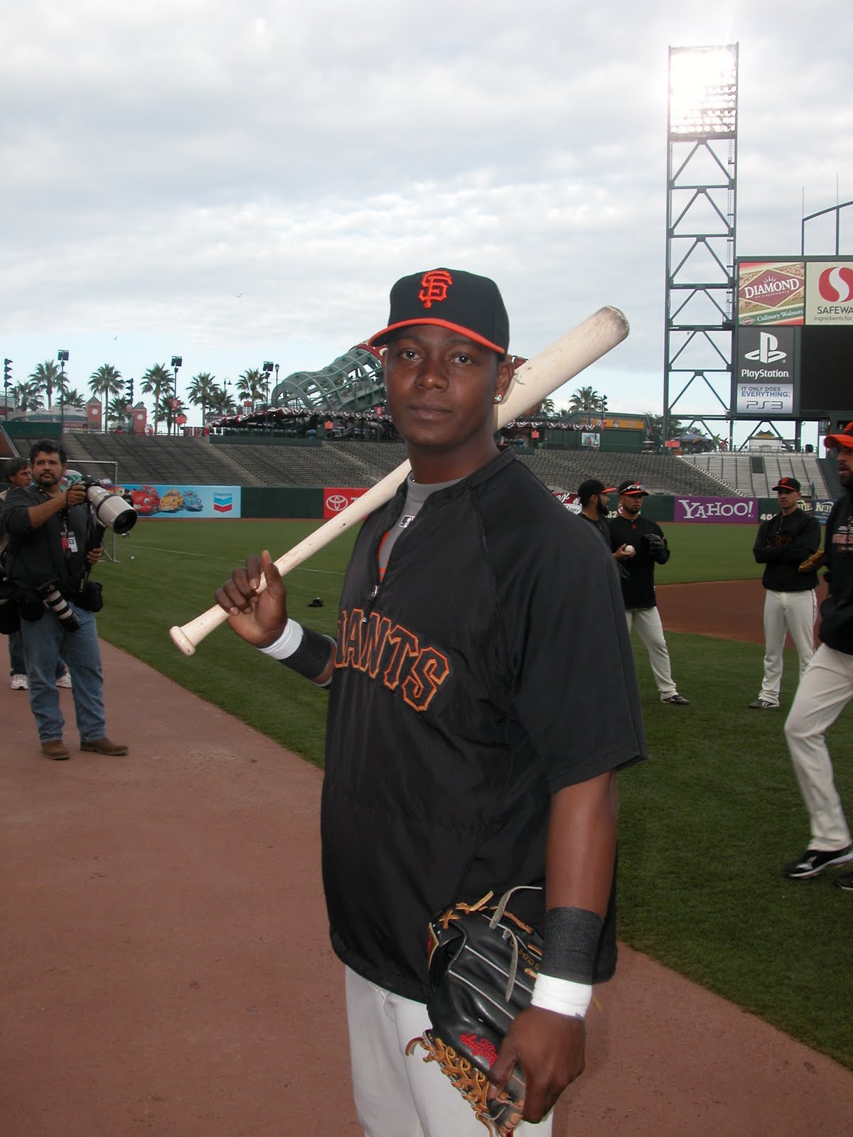 Yankees a 2.600 metros: Rentería batalla por cupo