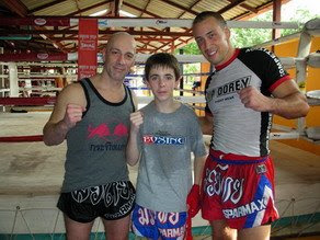 miss-informed: Pro MMA Fighter Derek Gauthier Is Here
