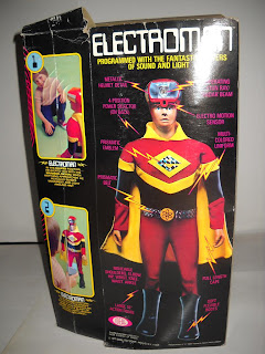 TOY ROBOT COLLECTIBLES: # 9 ELECTROMAN